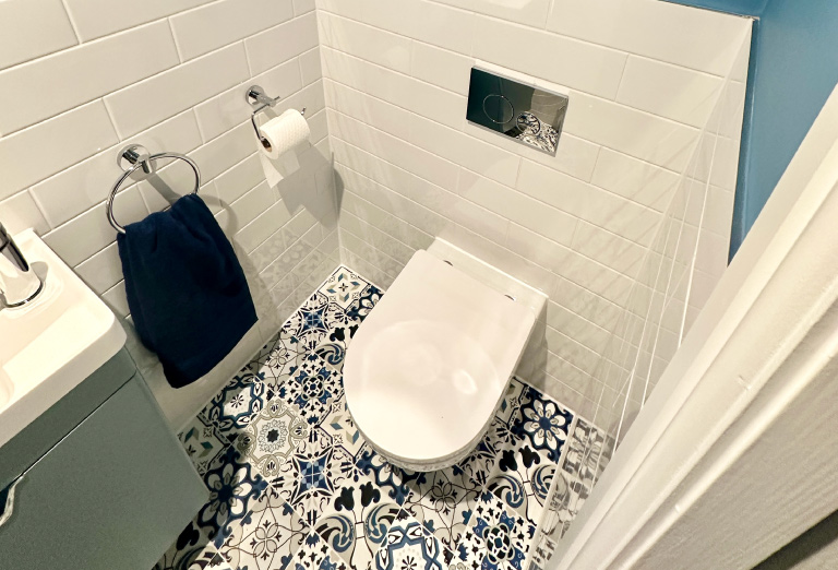 Bathroom WC Remodelling Irvine | Cutwood Joinery
